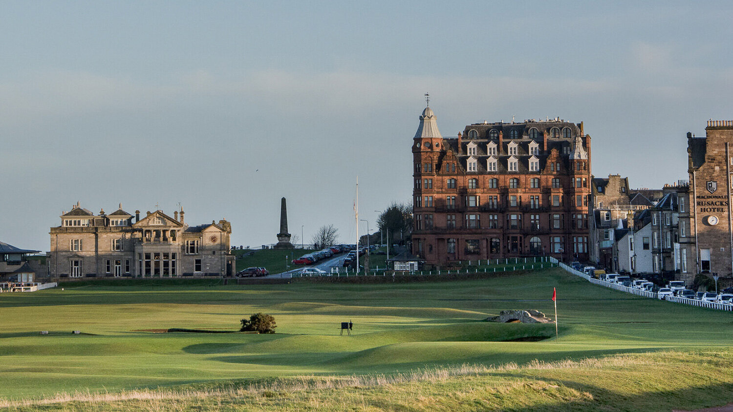 Pin High Inc. Presents: The Old Course at Saint Andrews - Pin High